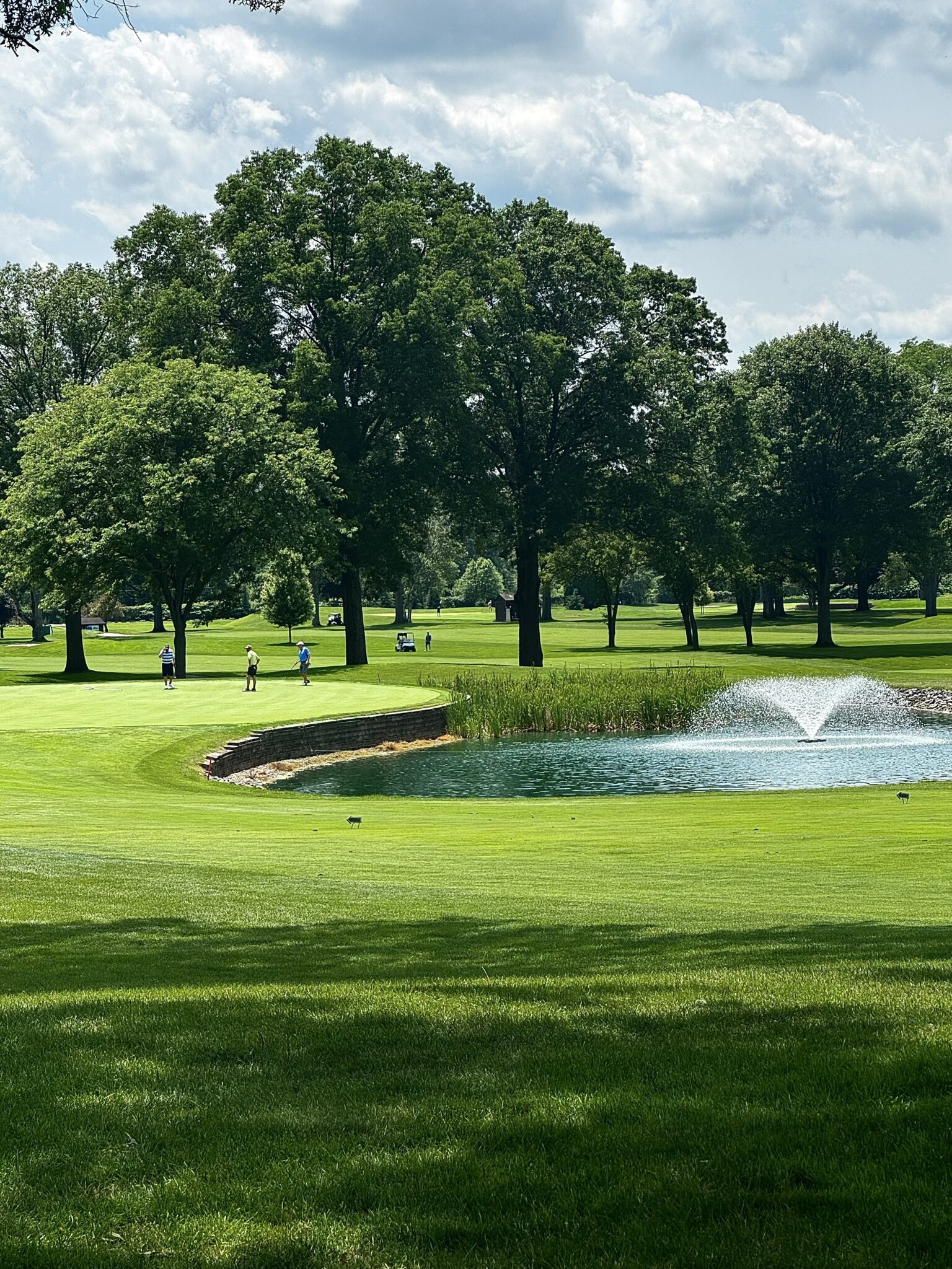 En-Joie Golf Club – "Play Where the Pro’s Play"